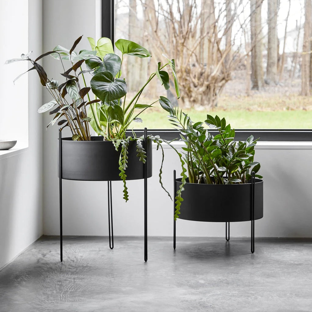 Modern Furniture, Wall Decoration & Steelwork Contracting – Outbox SARL